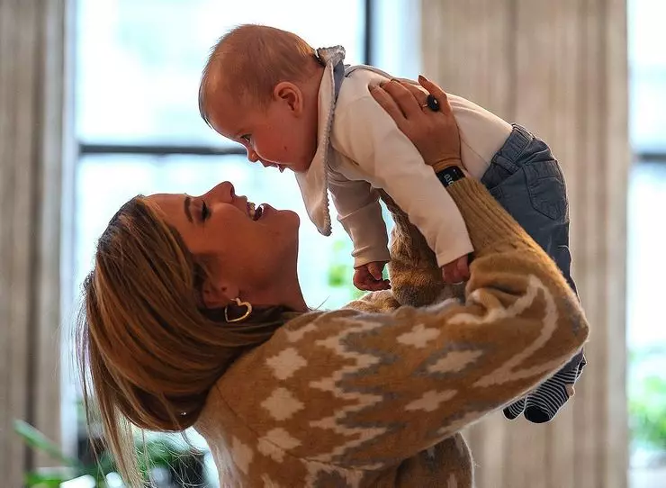 Današnja voditeljica Jenna Bush Hager otkriva prvu riječ Baby Hala